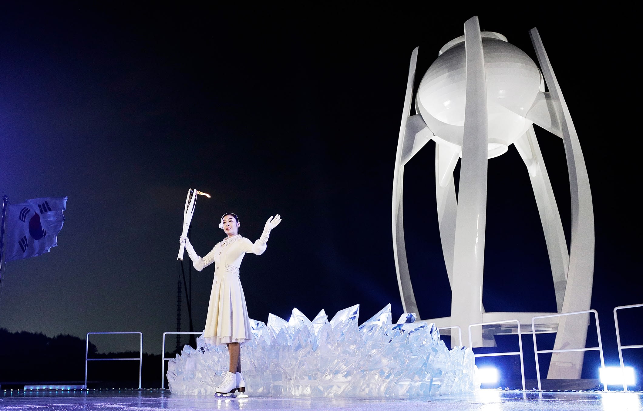 PyeongChang 2018 welcomes the world with a message of peace and hope ...