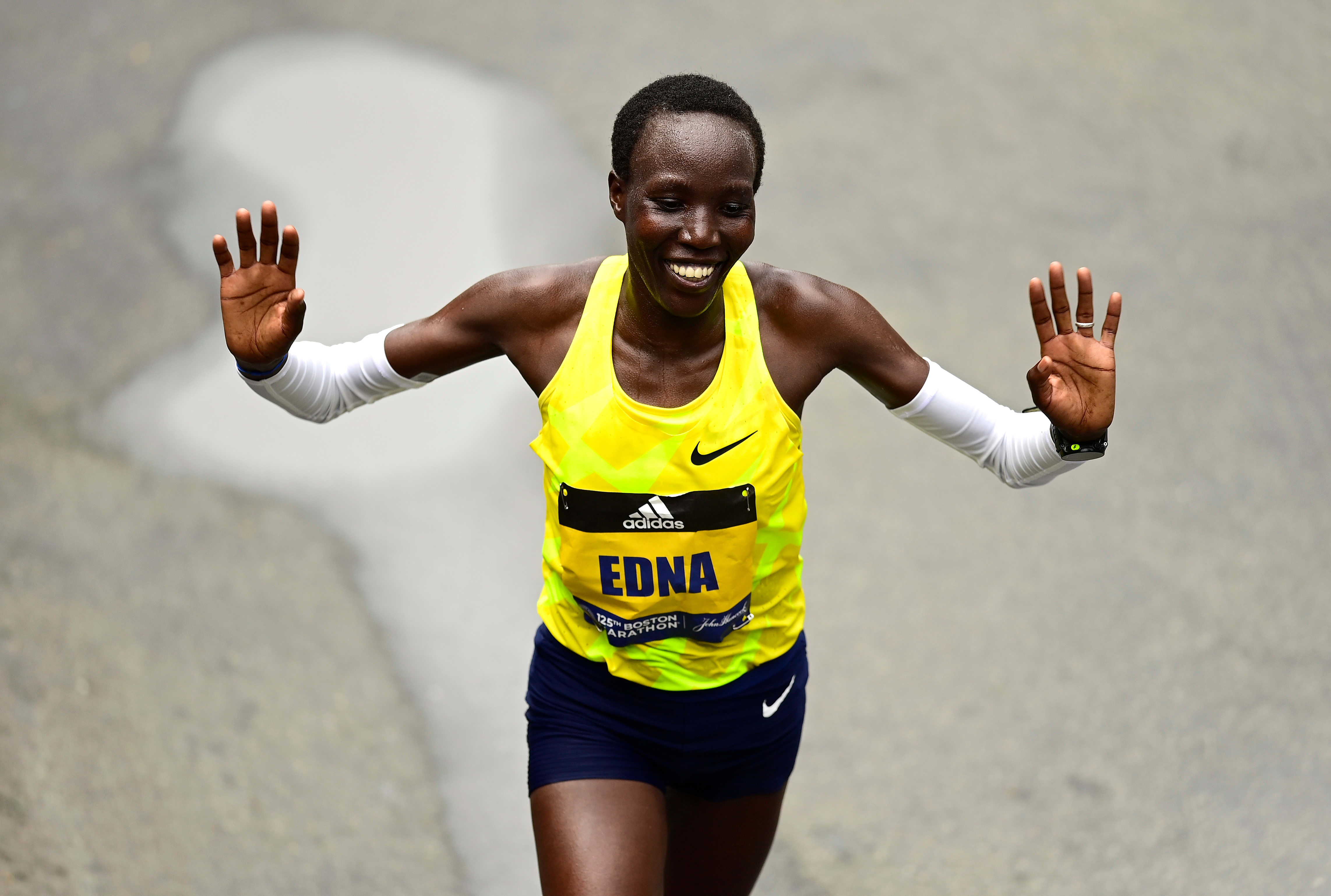 Top Female Marathon Runners