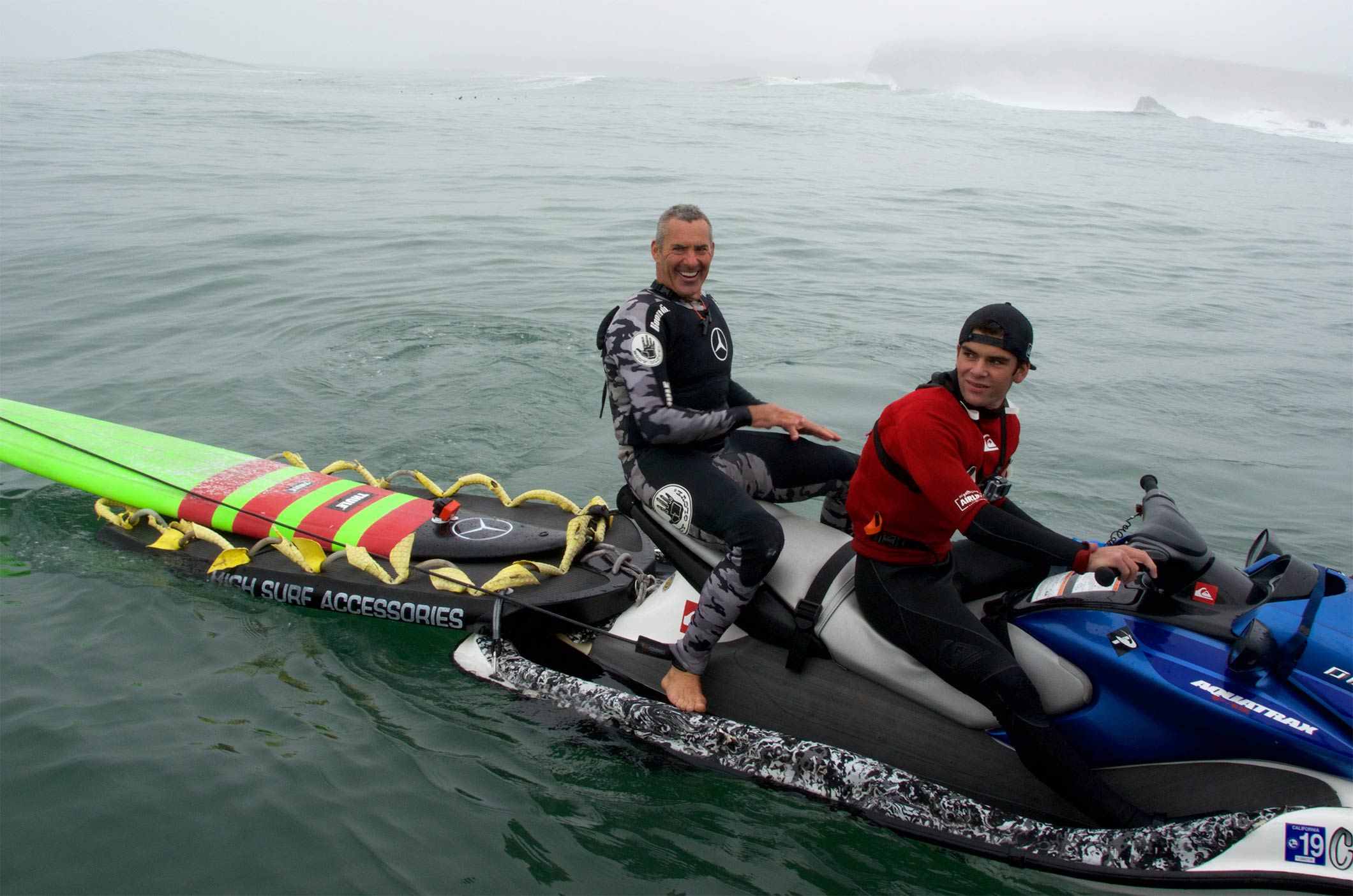 Legend Garrett McNamara returns to big wave surfing in “Shredding ...