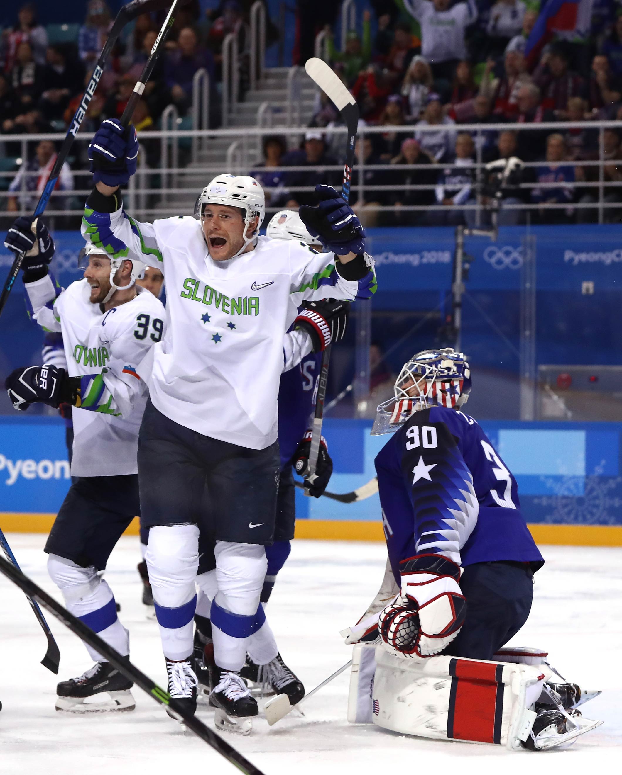 Ice hockey whirlwind looks set to continue - Olympic News