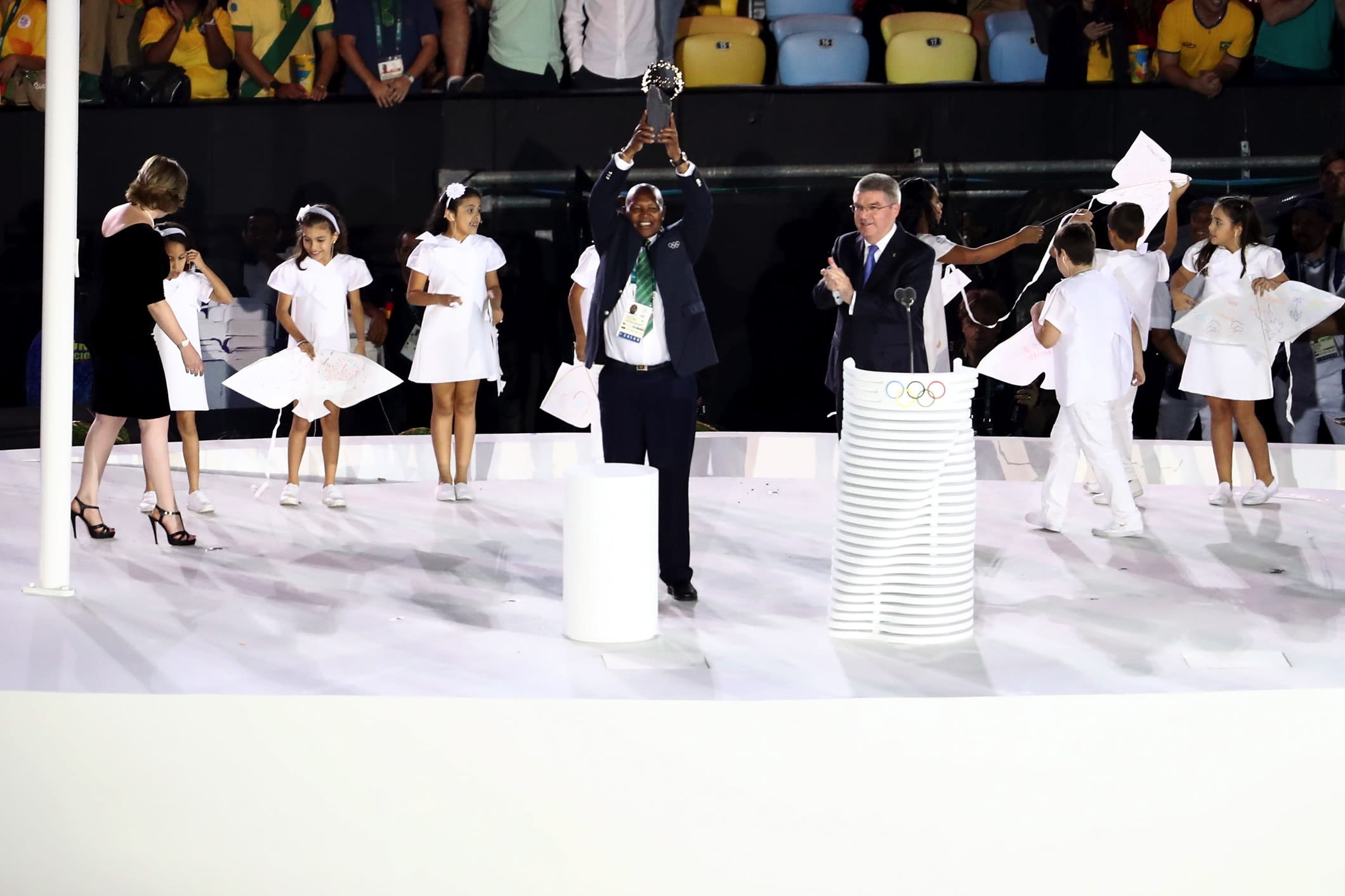 Brazil takes pride in spectacular Rio 2016 opening - Olympic News