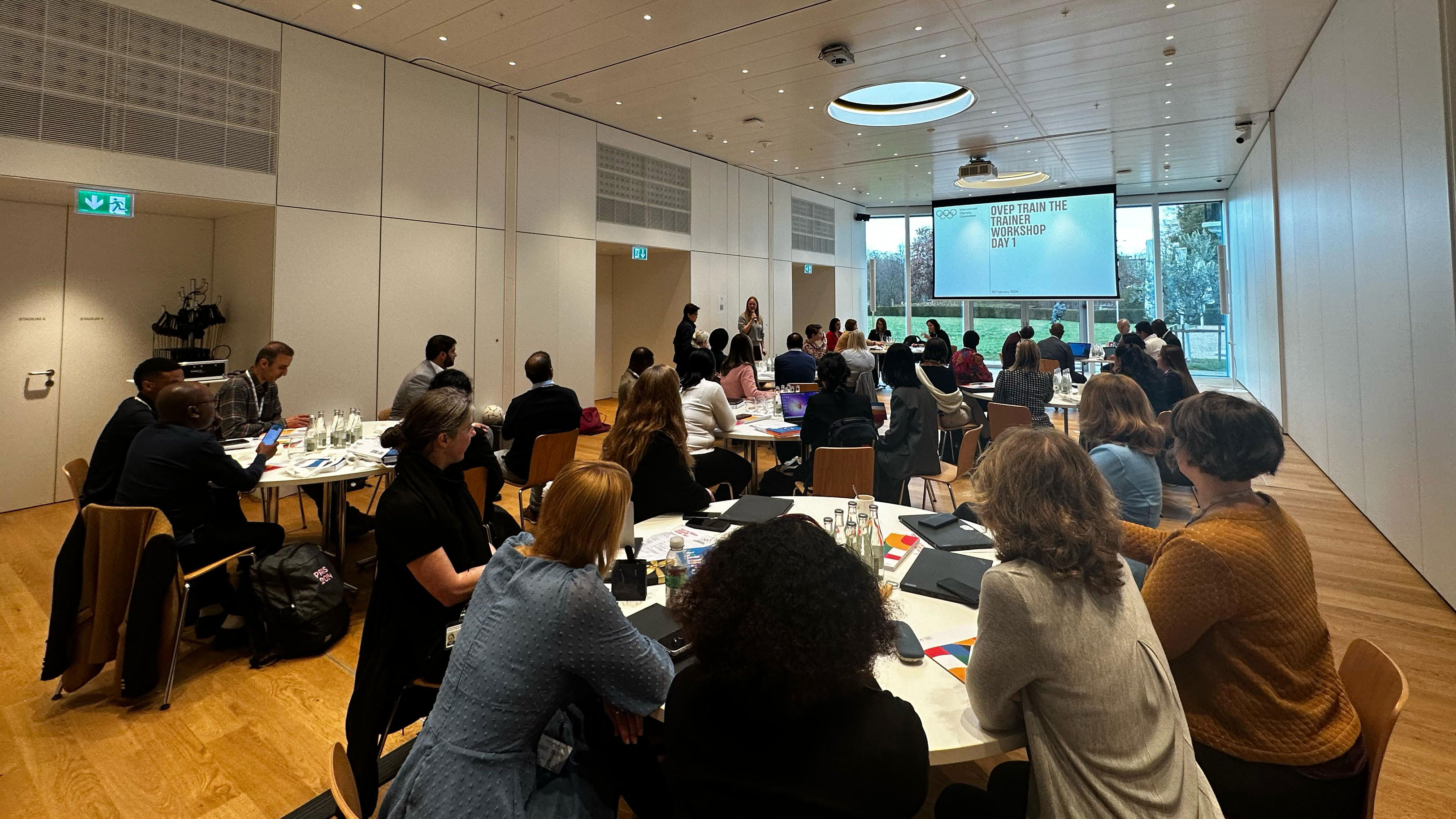 29 National Olympic Committees trained to implement Olympic values− ...