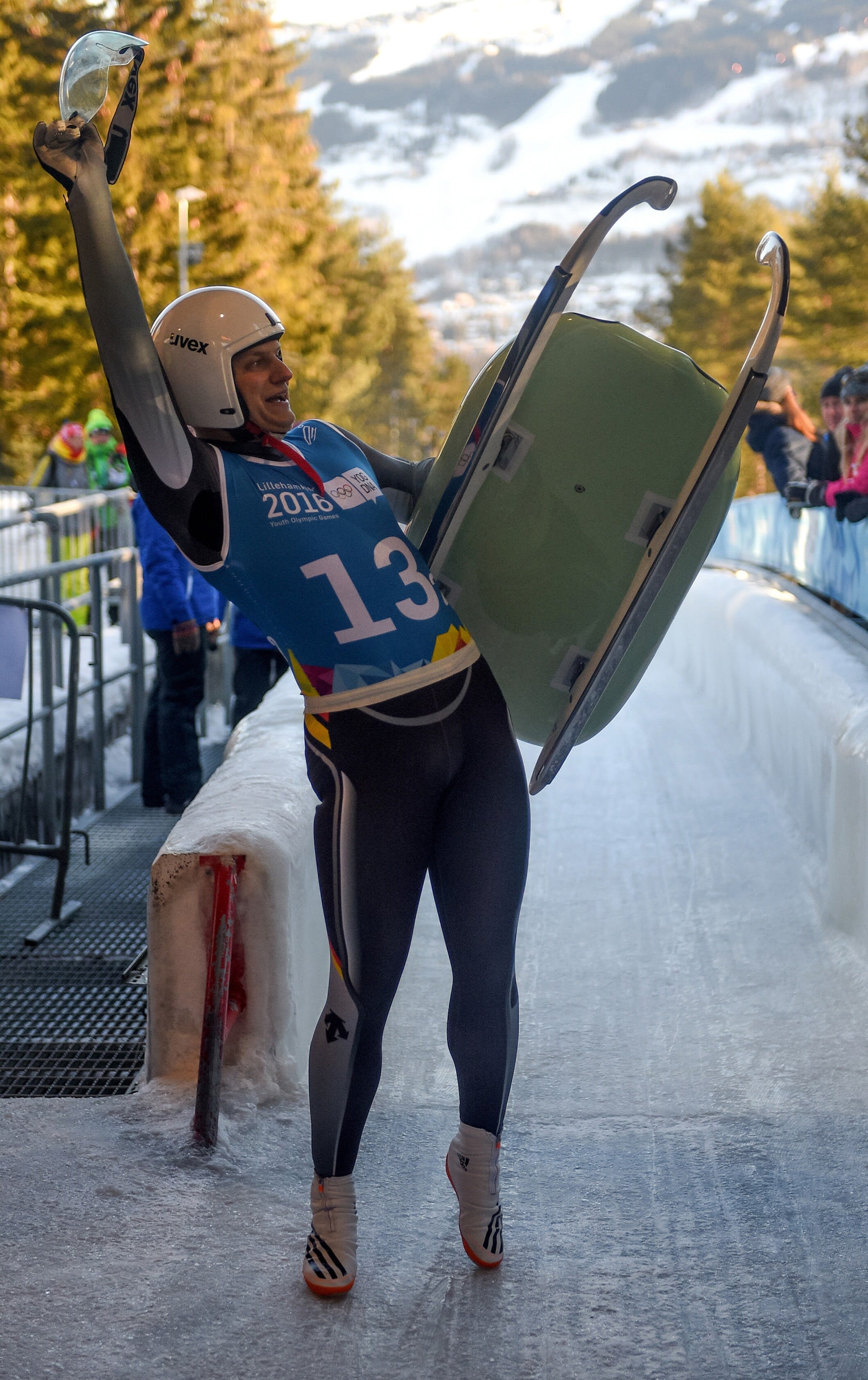Cheers, tears and a Royal visit as luge comes to a close - Olympic News