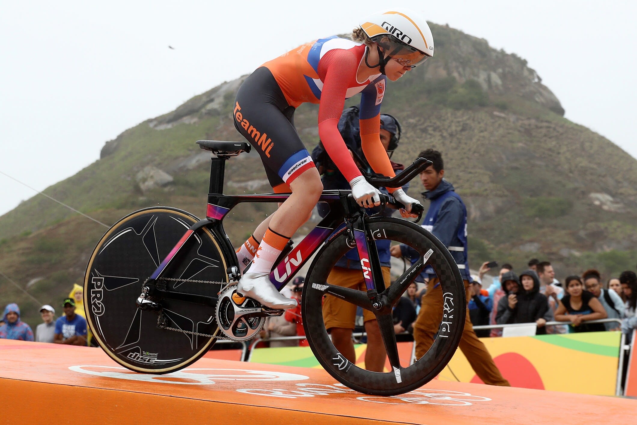 American Armstrong pedals into Olympic history - Olympic News