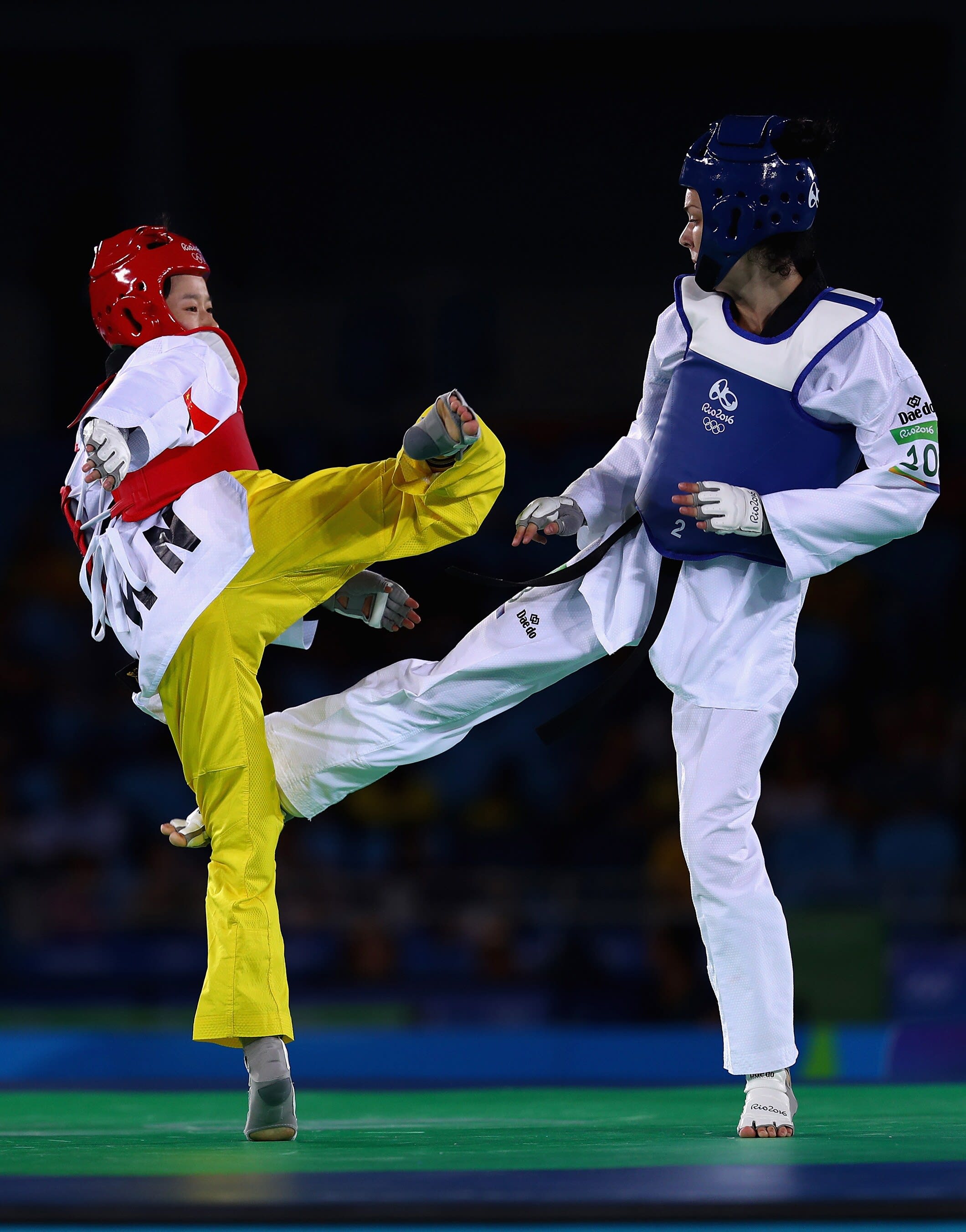 Zhao and Kim claim taekwondo golds as favourites falter - Olympic News