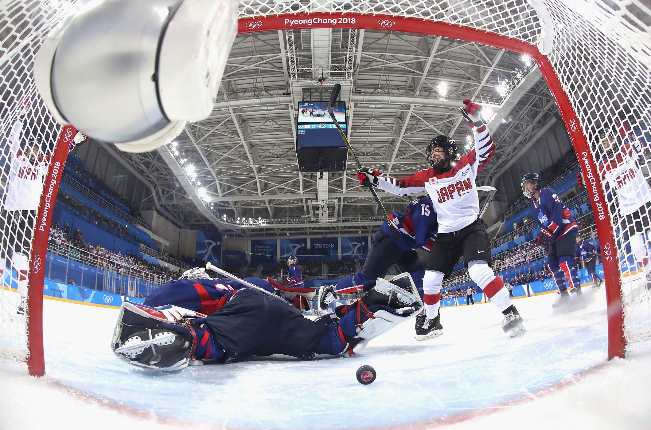 Ice hockey whirlwind looks set to continue - Olympic News
