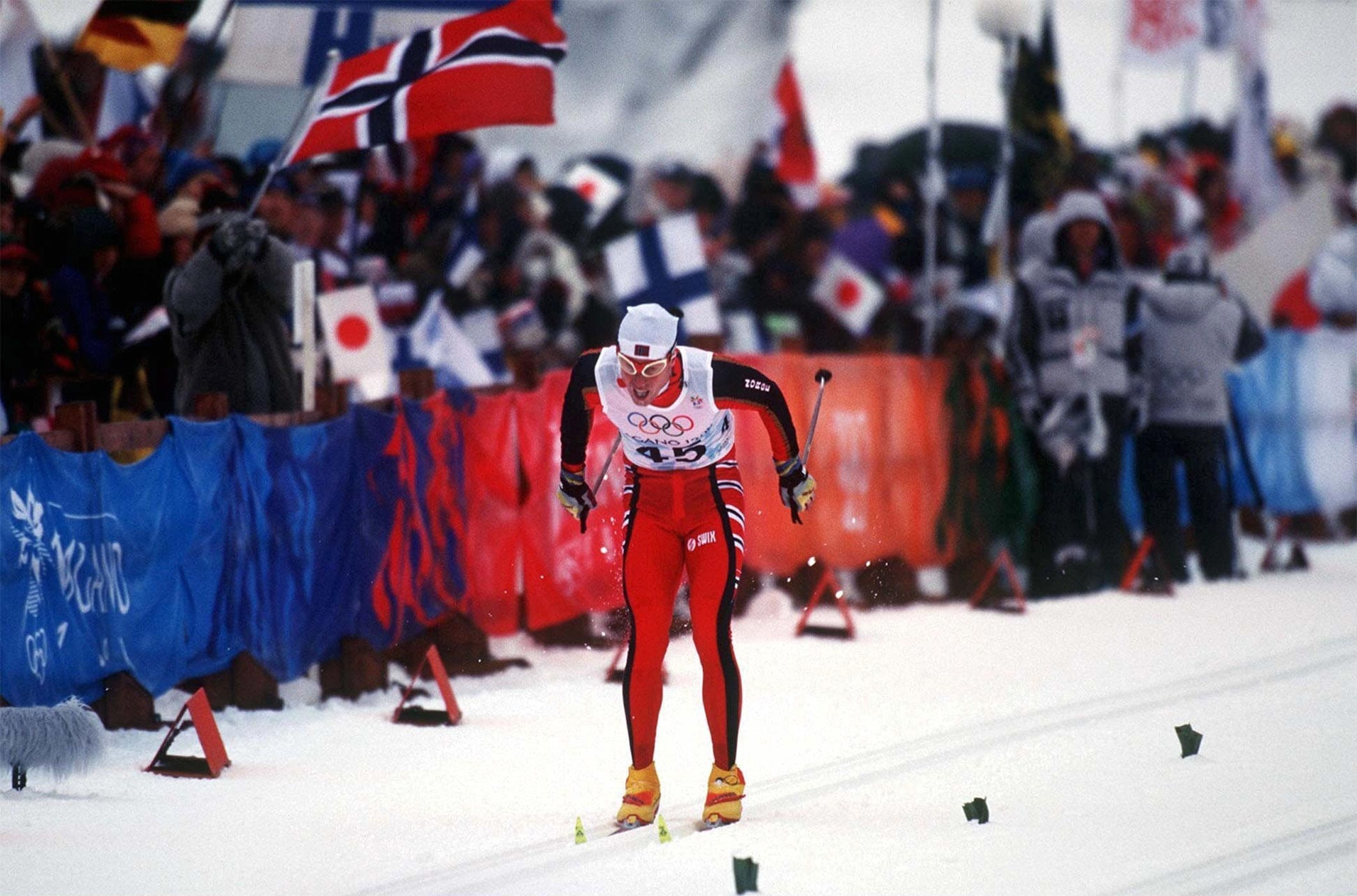 Bjørn Daehlie ends his Olympic career in style in Nagano in 1998 ...