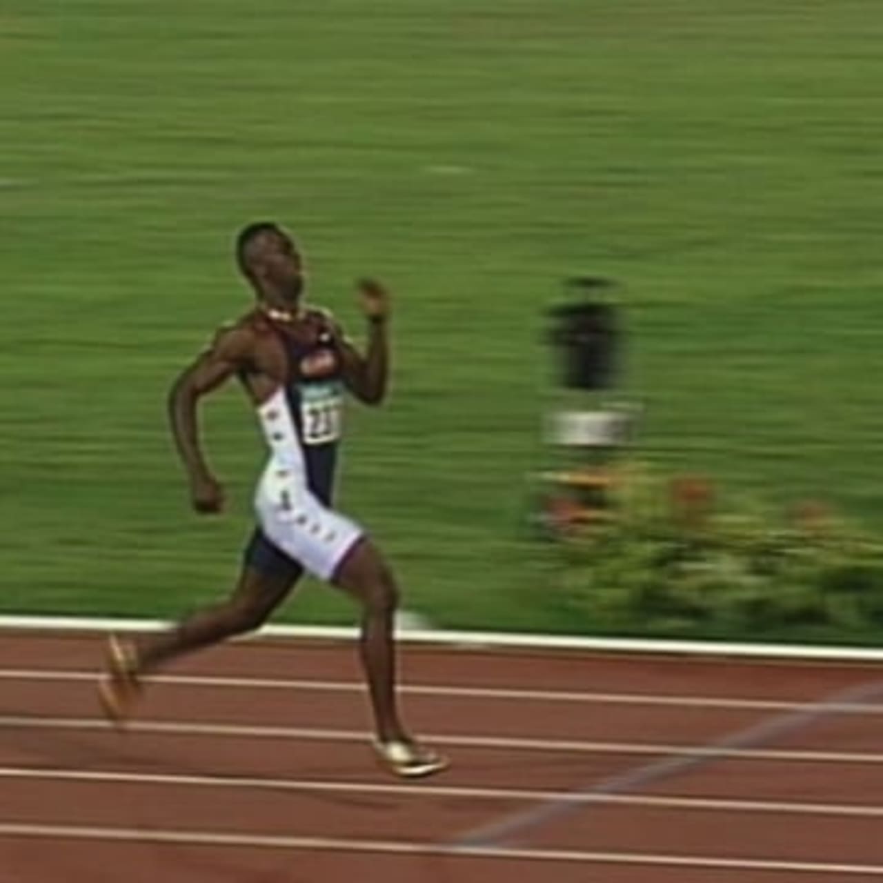 Michael Johnson Sprinter Body