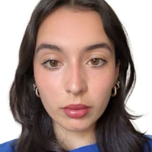Lia PEREIRA