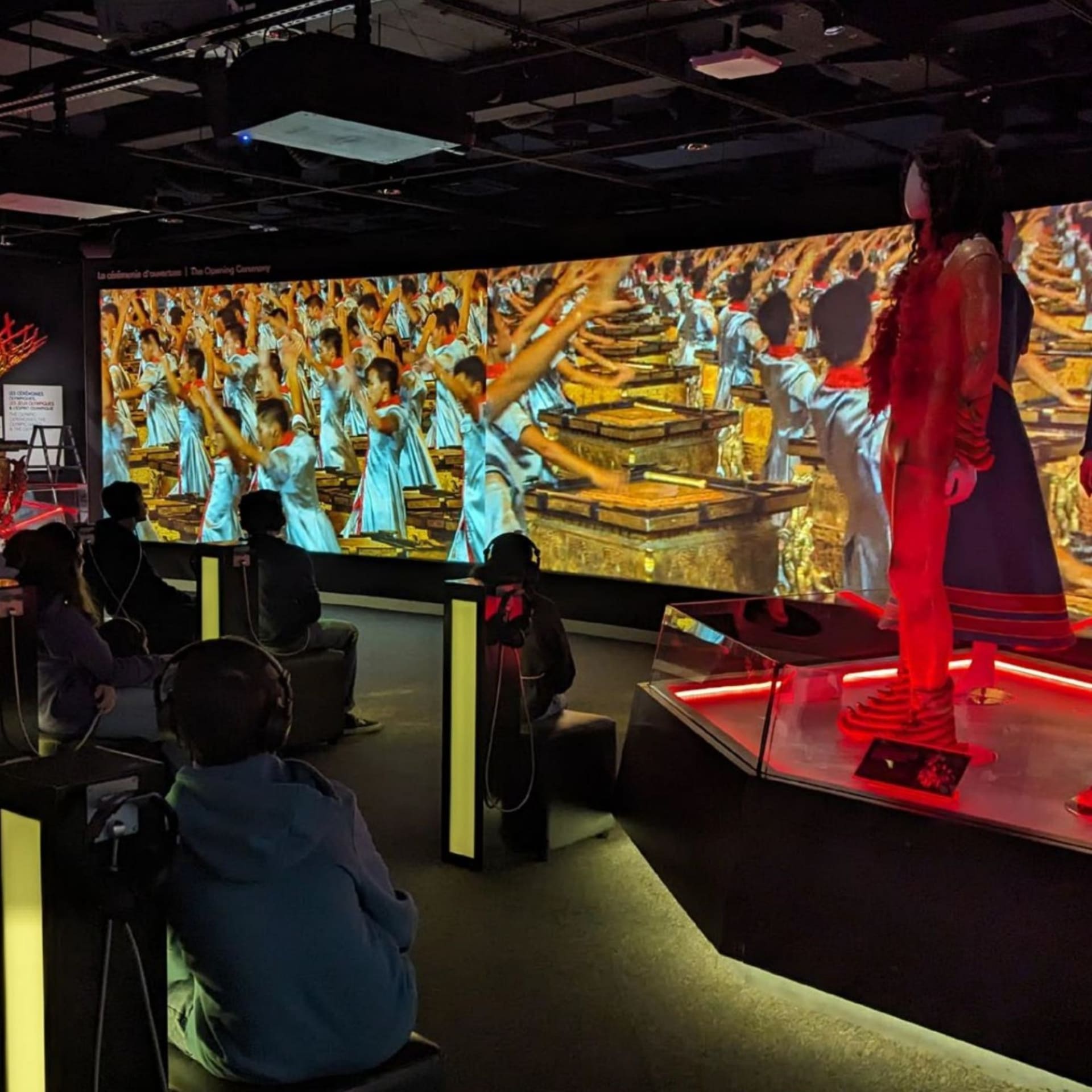 Olympic Museum - Museum interactives library