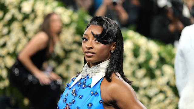 Simone Biles | Biography, top competition results, trophy wins, and medals