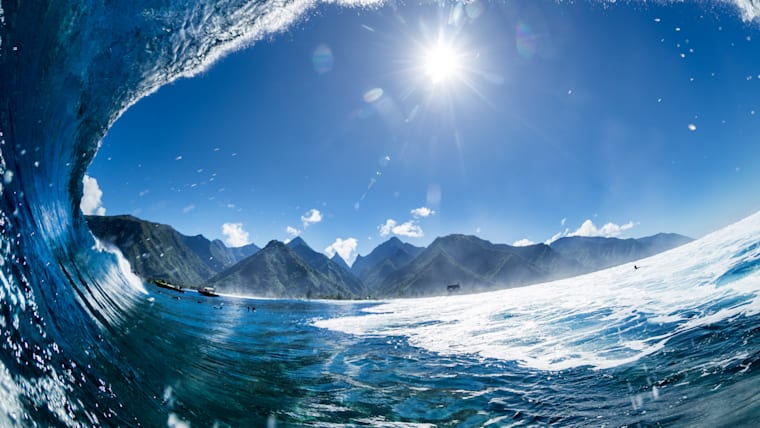 Surfing Tahiti