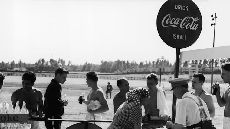 2024-05-08-coca-cola-gallery