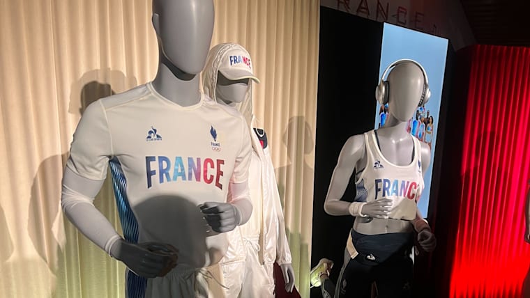 Les tenues officielles de l'équipe de France aux Jeux Olympiques et Paralympiques de Paris 2024