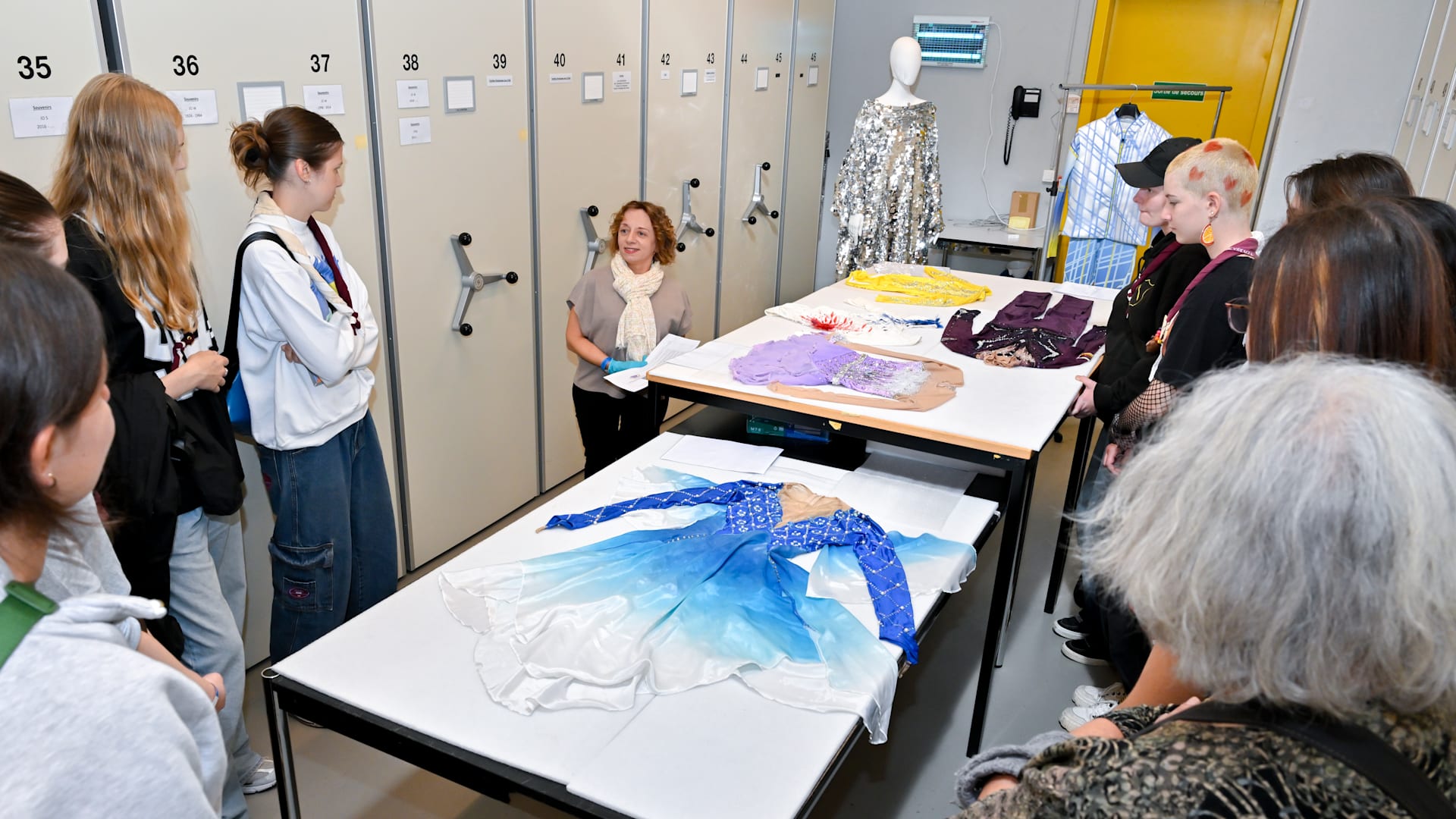 Musée Olympique - Visite des Collections "La mode olympique, un défilé ...