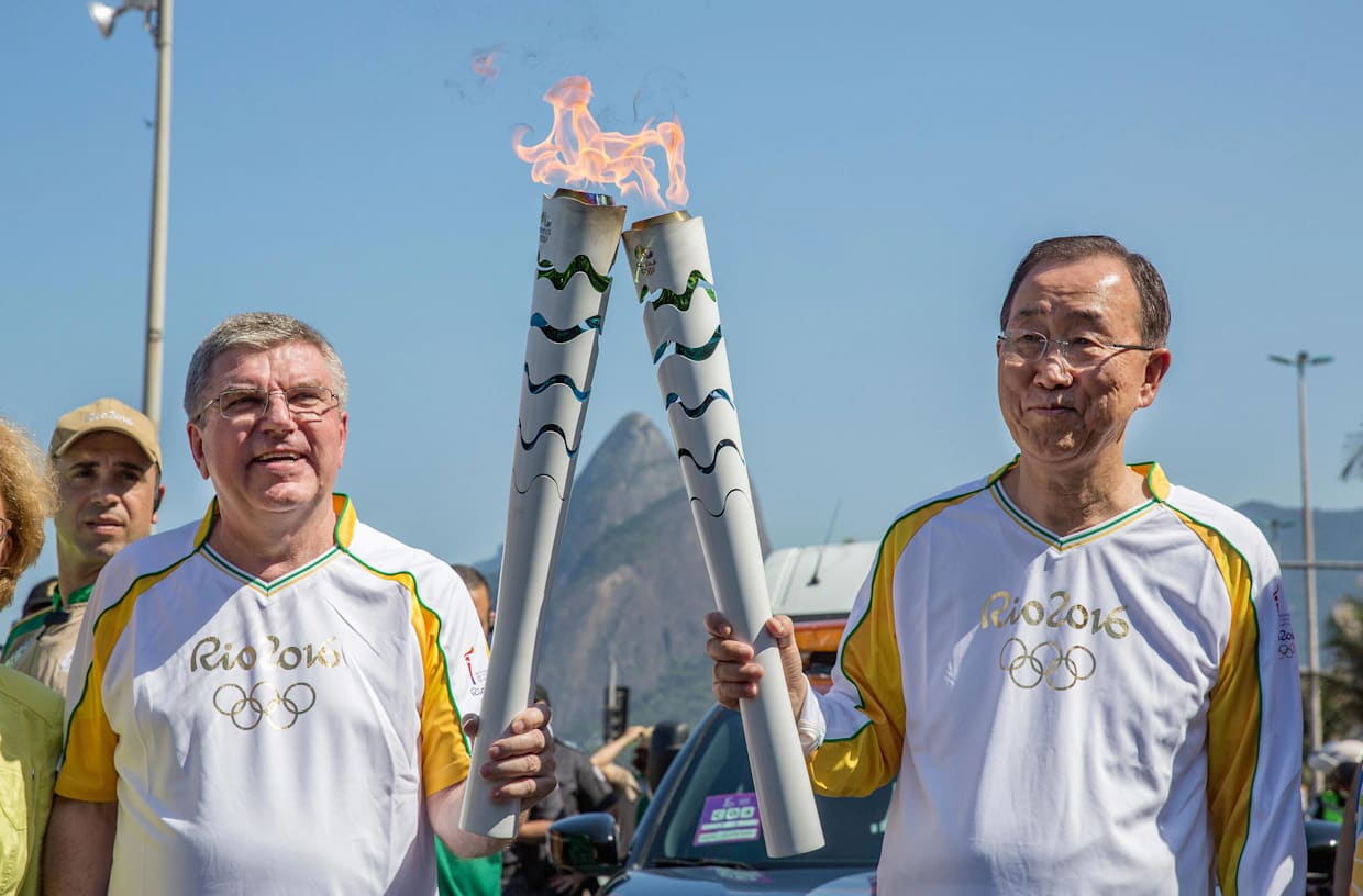 1995: The IOC President addresses the UN General Assembly