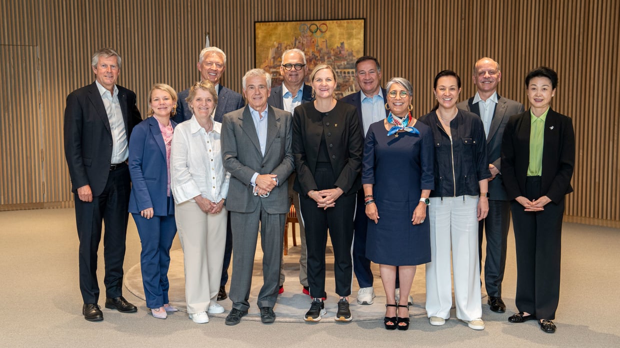 IOC Executive Board - Management of IOC Affairs & Administration