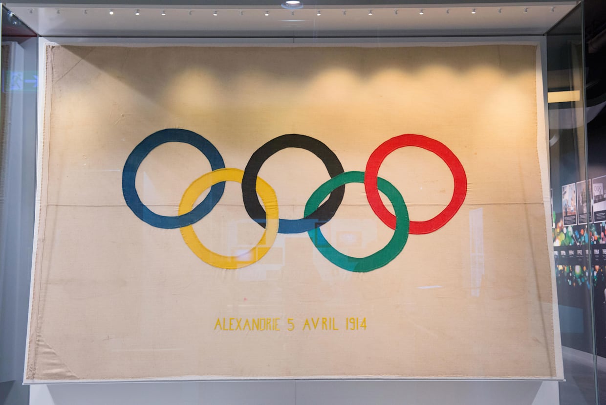 Olympic flag - Symbol of the Olympic Movement