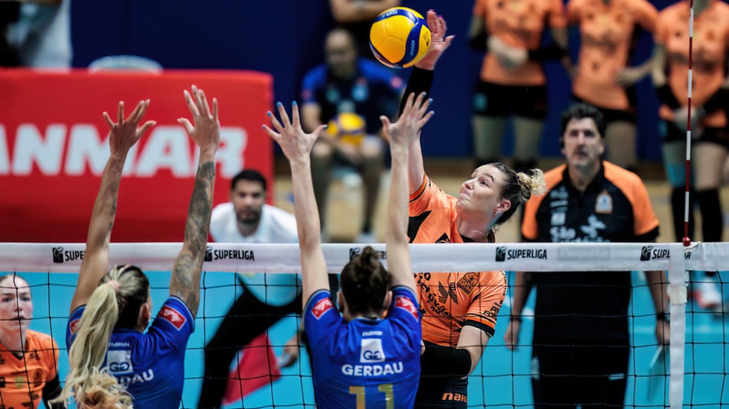 Semifinais da Superliga Feminina 2026 vão para o terceiro jogo; veja ...