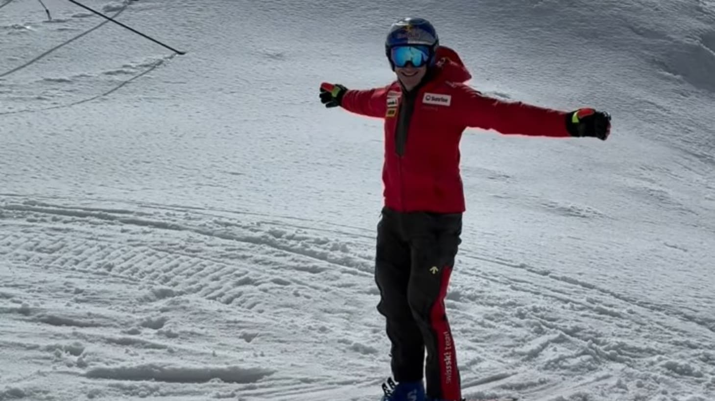 Marco Odermatt: Olympic champion starts downhill alpine skiing season ...