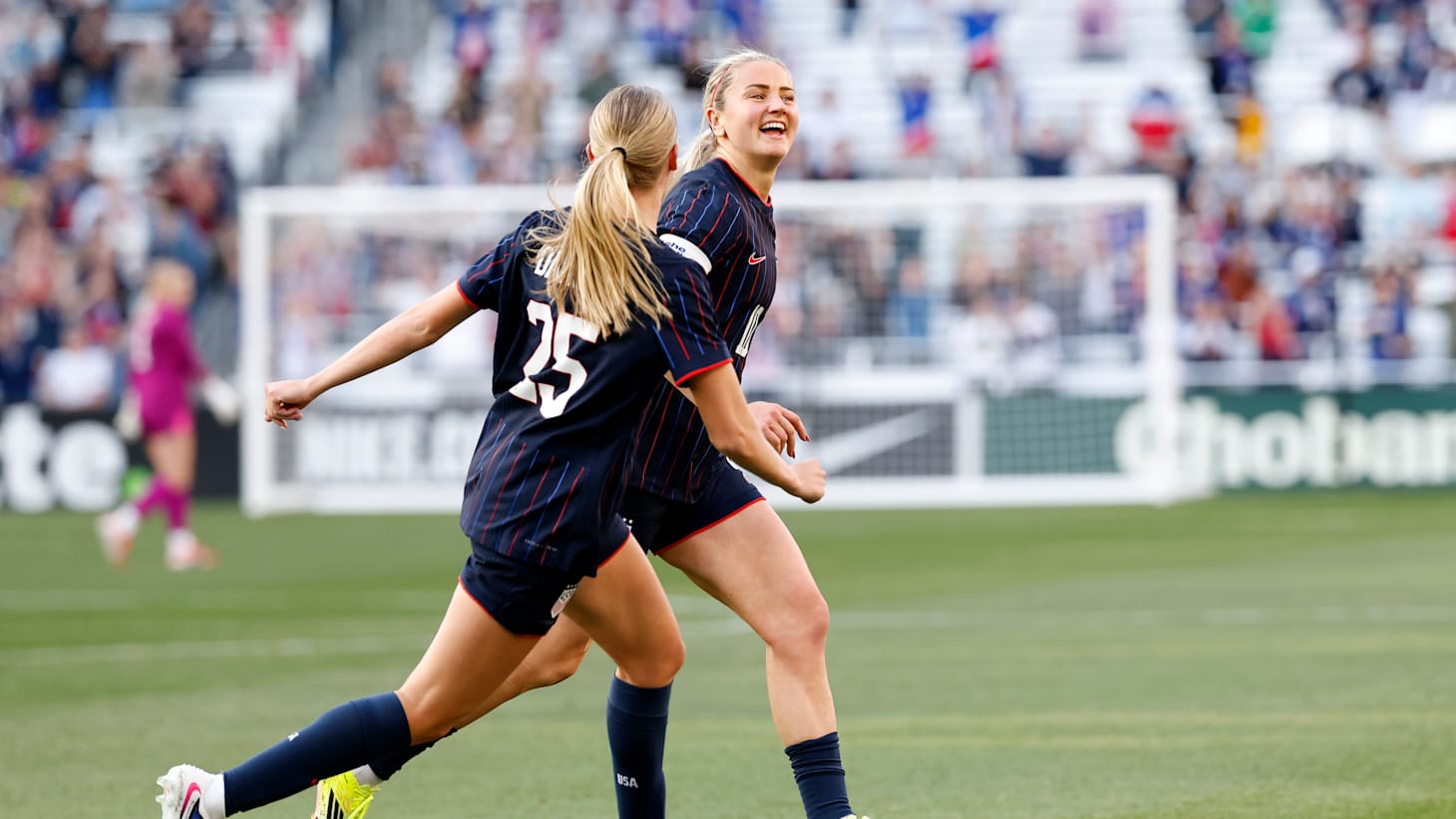 From Colorado to Lyon and back again: U.S. captain Lindsey Heaps gears ...