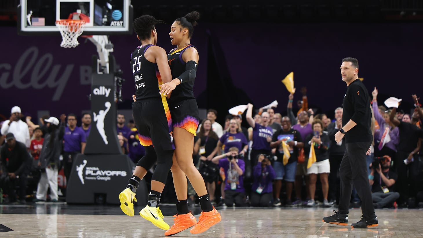 WNBA-Finals wieder mit einer Deutschen: Führt Satou Sabally Phoenix Mercury jetzt zur Championship?