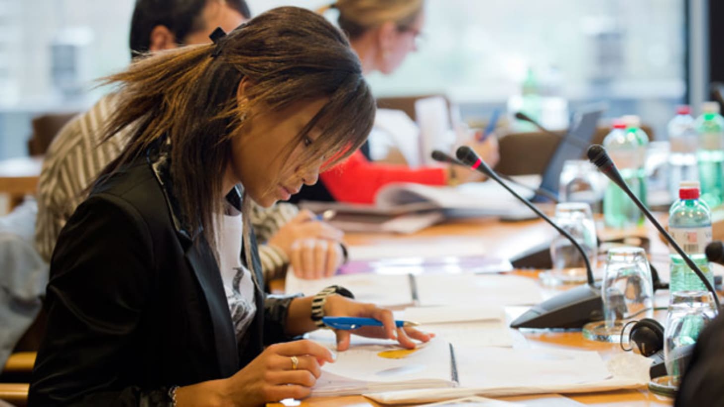Jury comes together across the world to select winner of Medal Design ...