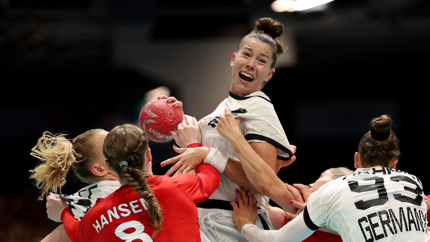 ویدیو لخت زن