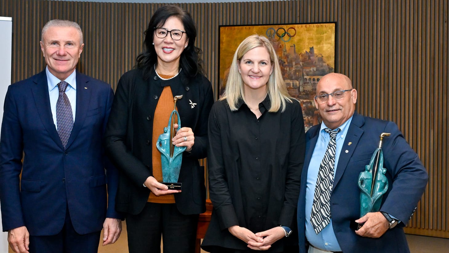 Lang Ping and Raúl de Jesús Trujillo Díaz honoured with IOC Coaches ...