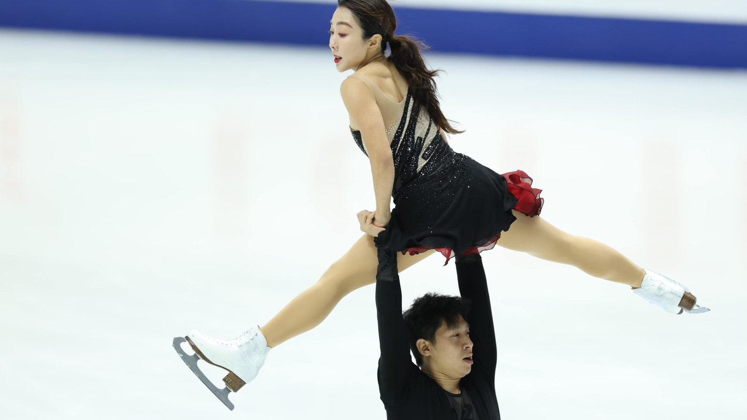 Figure skating - NHK Trophy 2025: Olympic pairs champions Sui/Han on ...