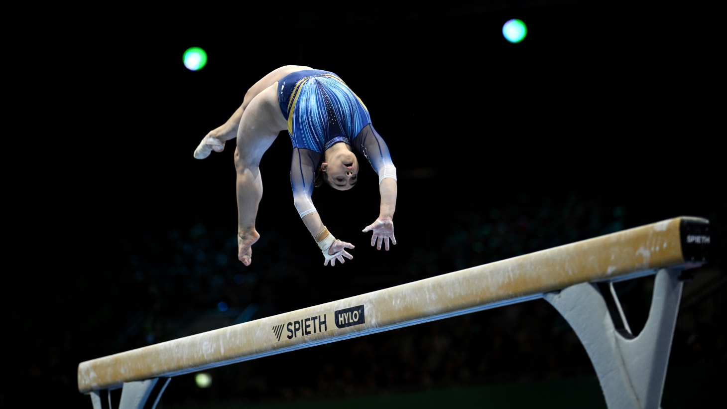 Gimnasia Artística: La española Alba Petisco, doble medallista en el ...