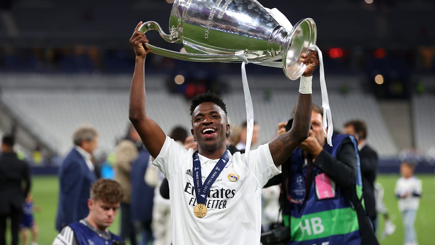 Ballon d'Or 2024: How Vinicius Jr. compares to Lionel Messi and ...