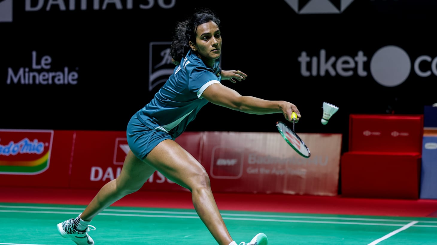 Indonesia Masters 2026 badminton: PV Sindhu, Lakshya Sen go down ...