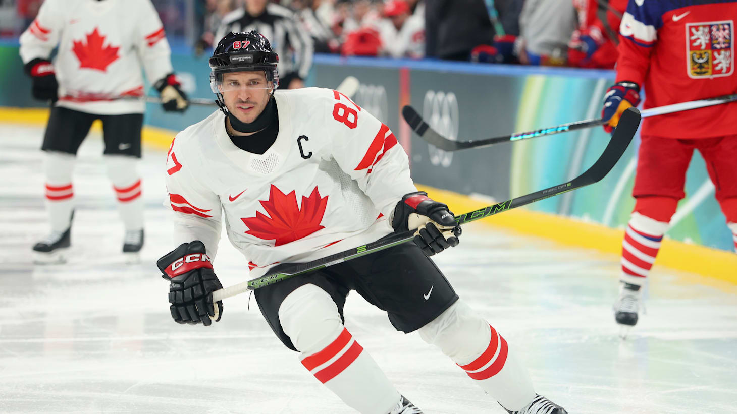 Sidney Crosby on record hunt - Canada's captain breaks the all-time ...