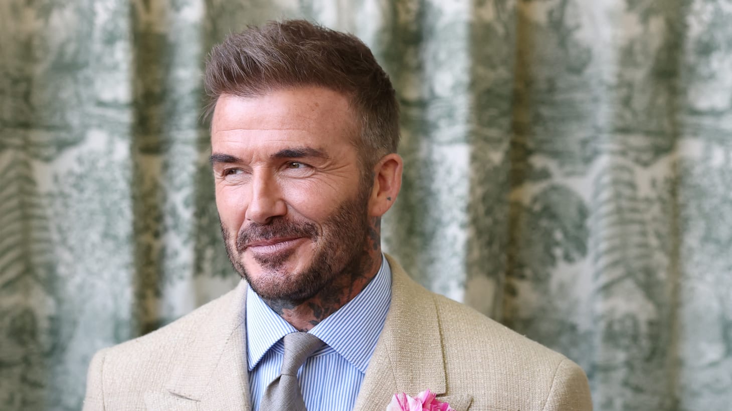 Football hero David Beckham to receive knighthood