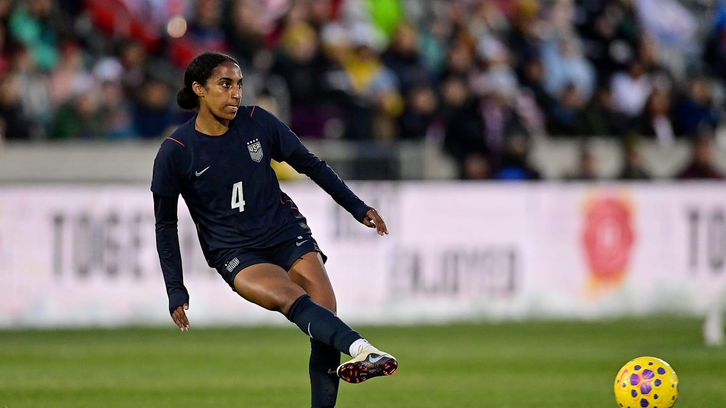 Naomi Girma opens up about player mental health: “Being an athlete is ...