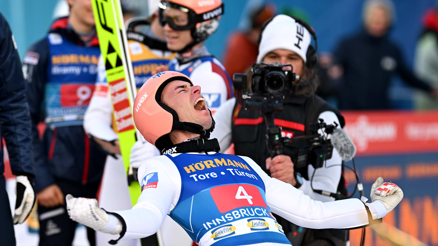 Vierschanzentournee 2024/2025: Stefan Kraft gewinnt Bergiselspringen in ...