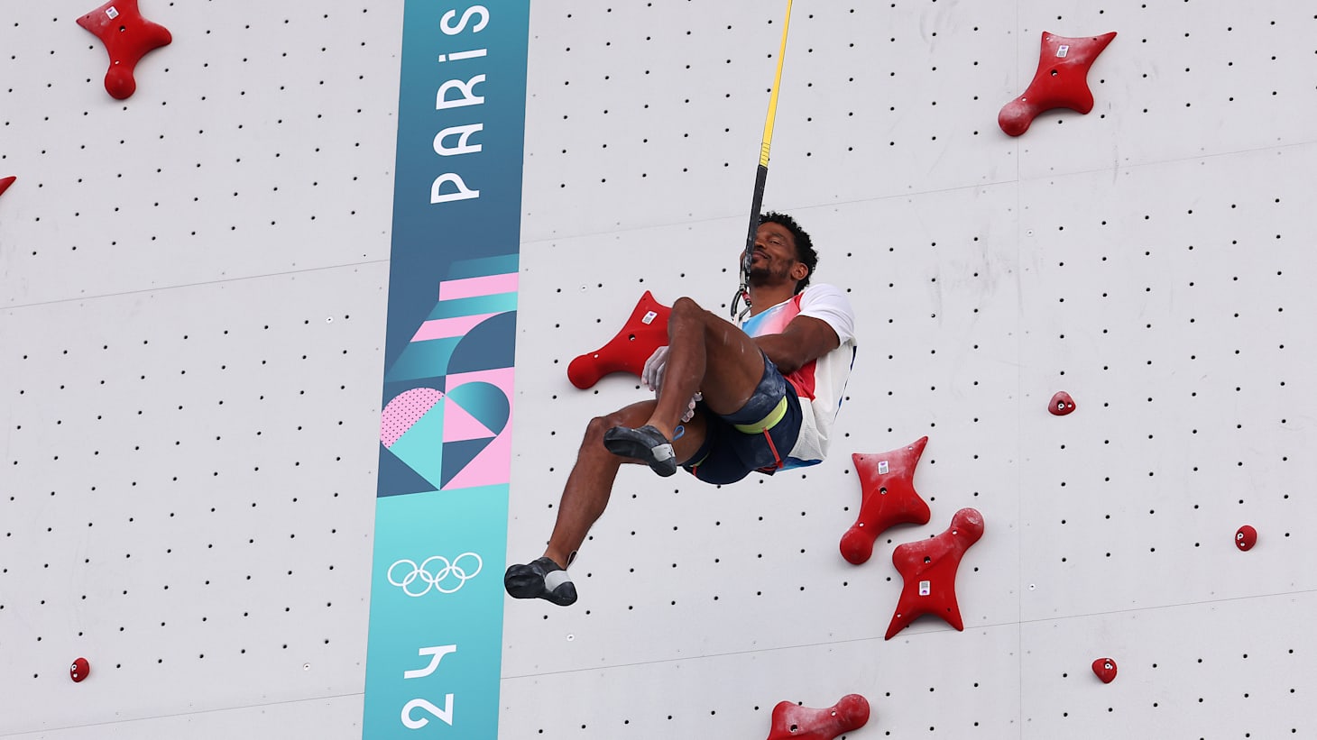 JO de Paris 2024 | Escalade sportive : Bassa Mawem, clap de fin
