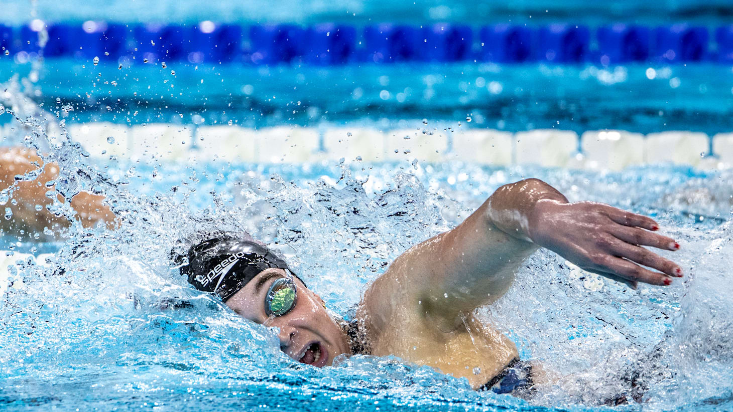 Ali Truwit wins Para swimming silver 16 months after shark attack ...