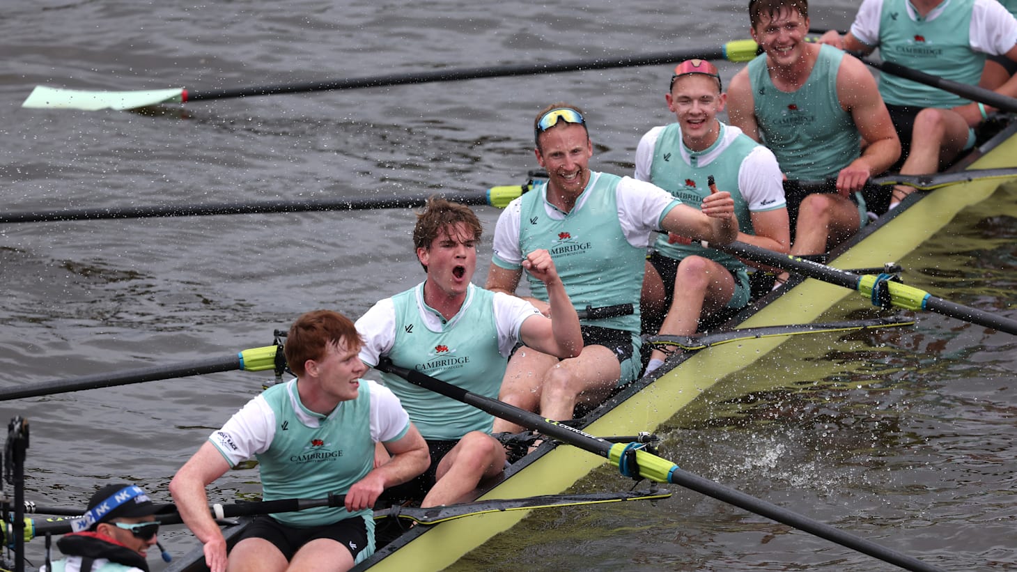 The Boat Race 2025: Cambridge complete third consecutive double over Oxford on the Thames