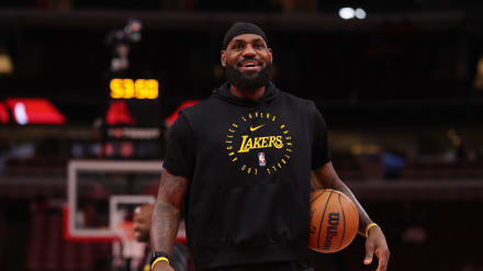 lebron james practice