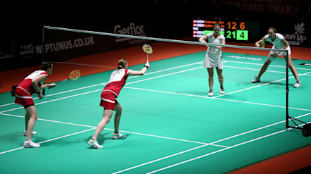 Badminton service rules Laws for singles and doubles explained