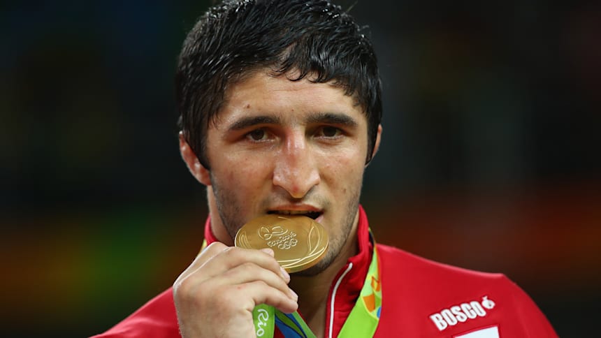 Sadulaev dances his way to wrestling success