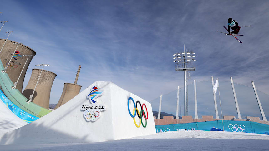 Can Kelly Sildaru stop Ailing (Eileen) Gu’s three-gold freeski charge?