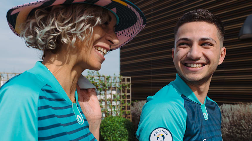 Paris 2024: discover the volunteer uniforms for the Olympic Games and ...
