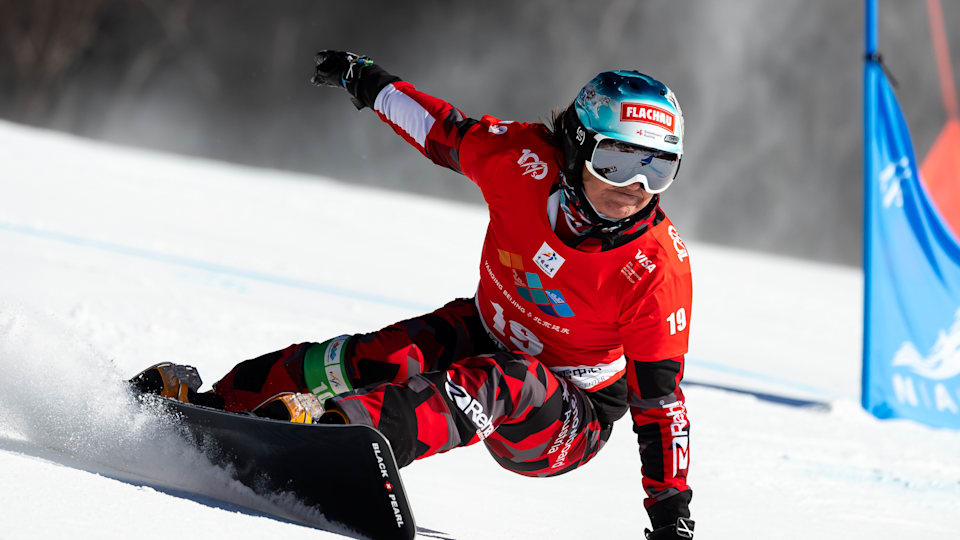 Ex-Snowboard-Weltmeisterin Claudia Riegler visiert mit 51 Jahren Milano ...