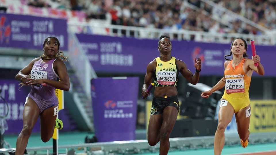 Shericka Jackson, Kishane Thompson bolt to wins at Racers Grand Prix 2025