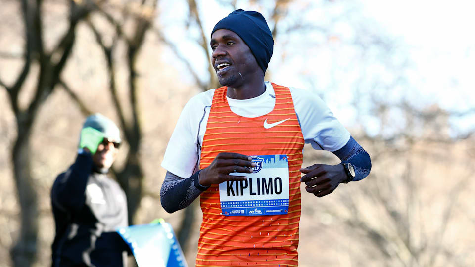 Jacob Kiplimo shatters half marathon world record