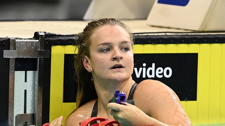 Olympic champion Chelsea Hodges forced to retire from swimming at 22