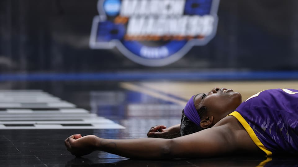 Women’s NCAA Tournament 2025: Flau'Jae Johnson, LSU fall short of reaching Final Four